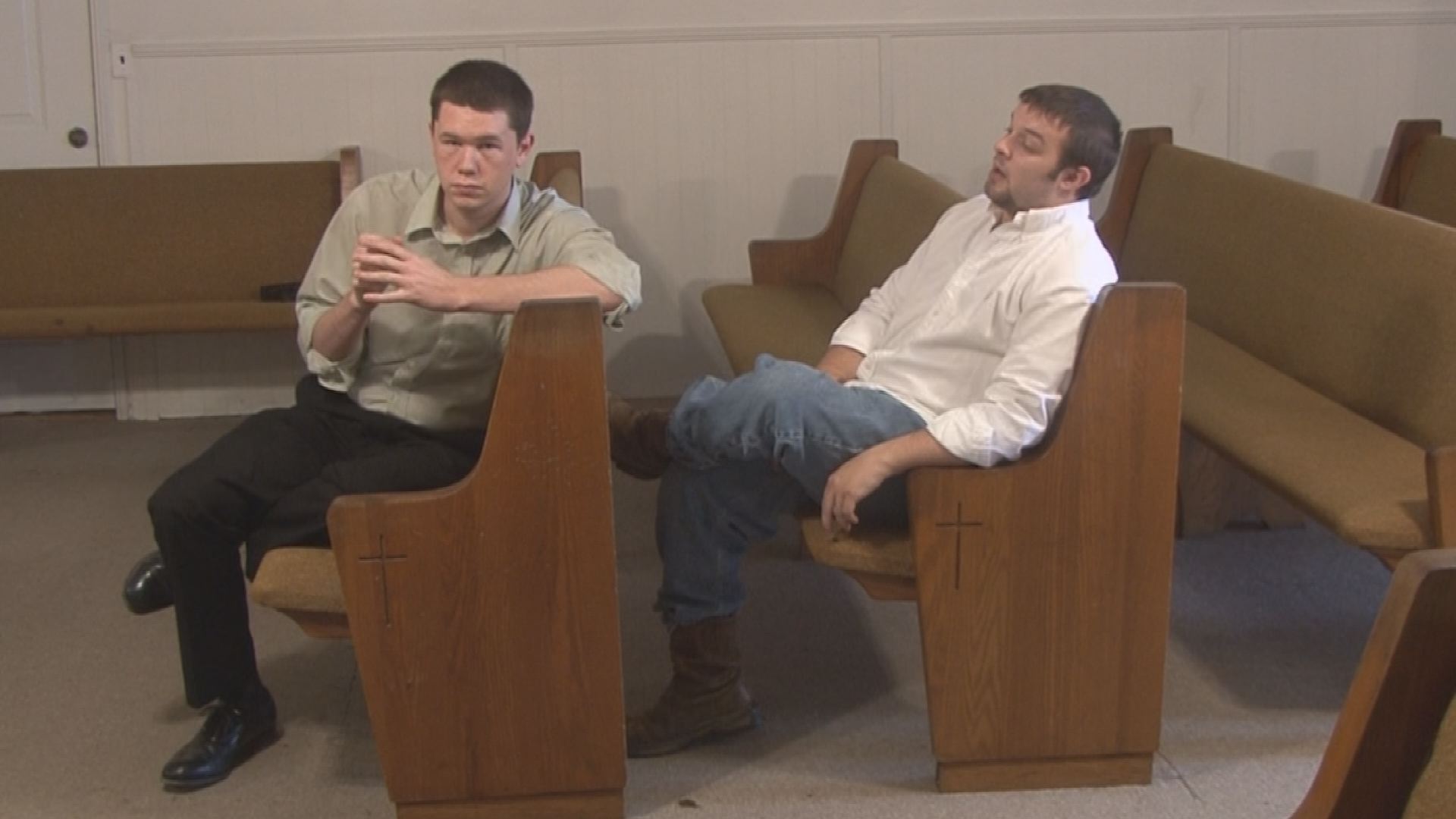 Coots' son takes over Ky. church, continues to handle snakes | wbir.com