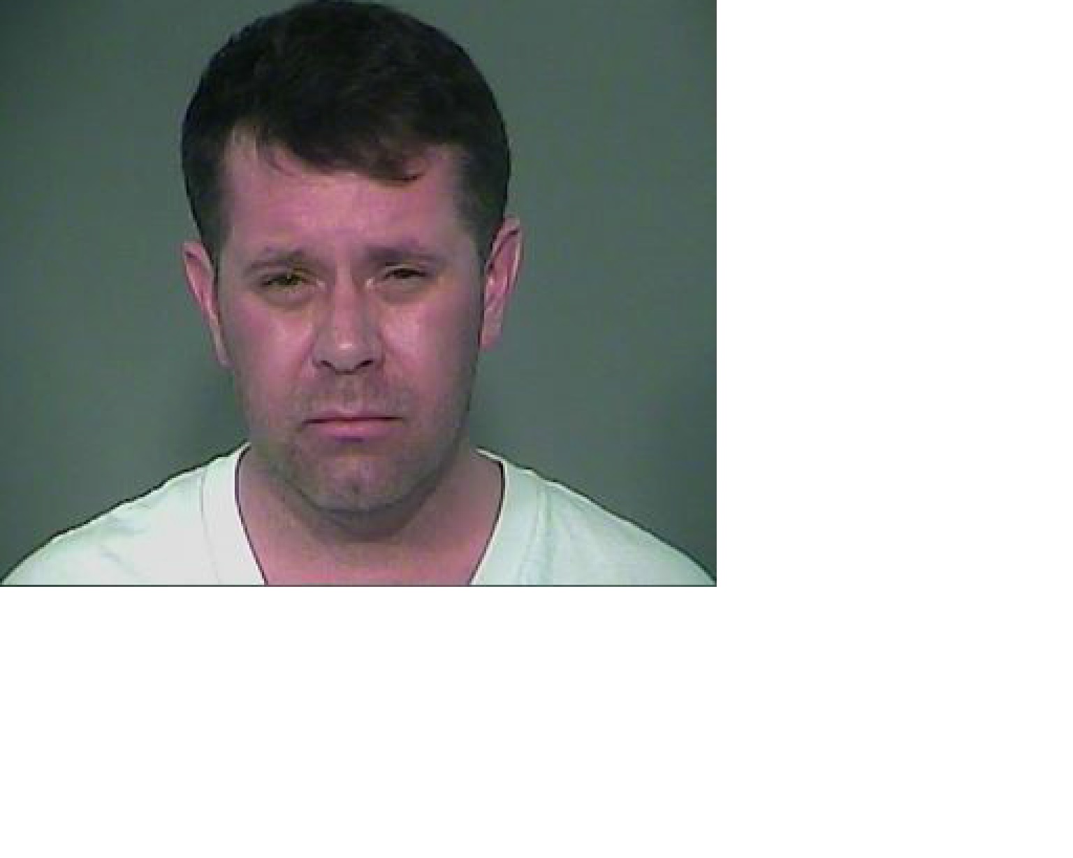 Trial date set for former officer charged with child rape | wbir.com