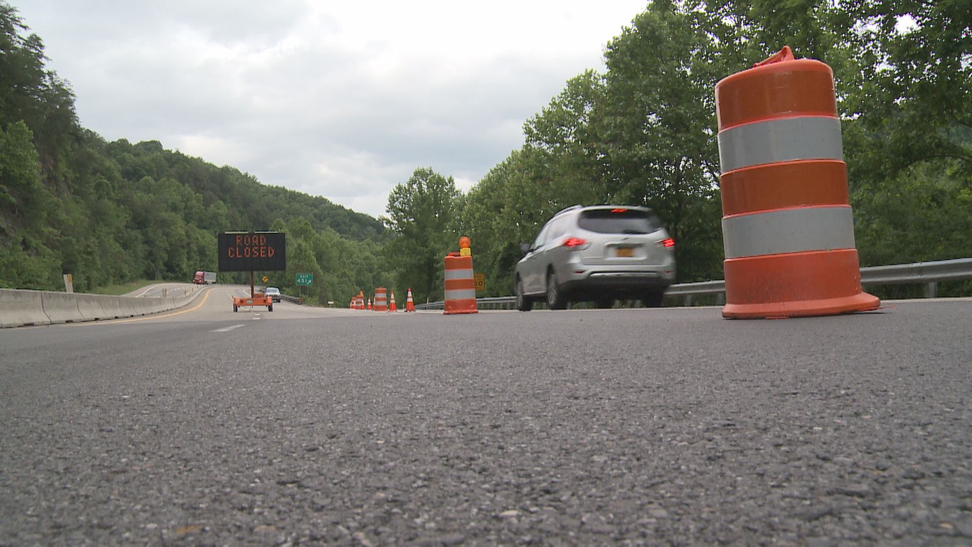 I-40 reopens at TN/NC line; rockslides an ongoing threat | wbir.com