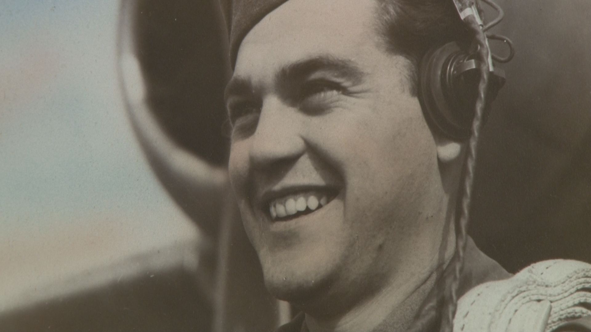 Local WWII veteran preserves history in memoir | wbir.com