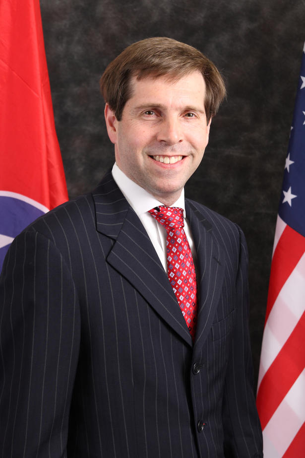 ET congressional incumbents win, move on to general election | wbir.com