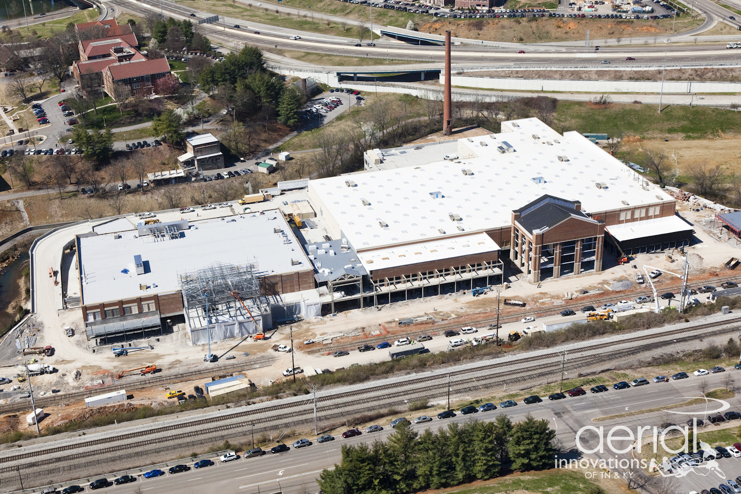 Four stores added to University Commons complex | wbir.com