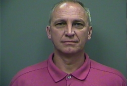 Trustee staff testify they rarely saw co-worker who is on trial | wbir.com