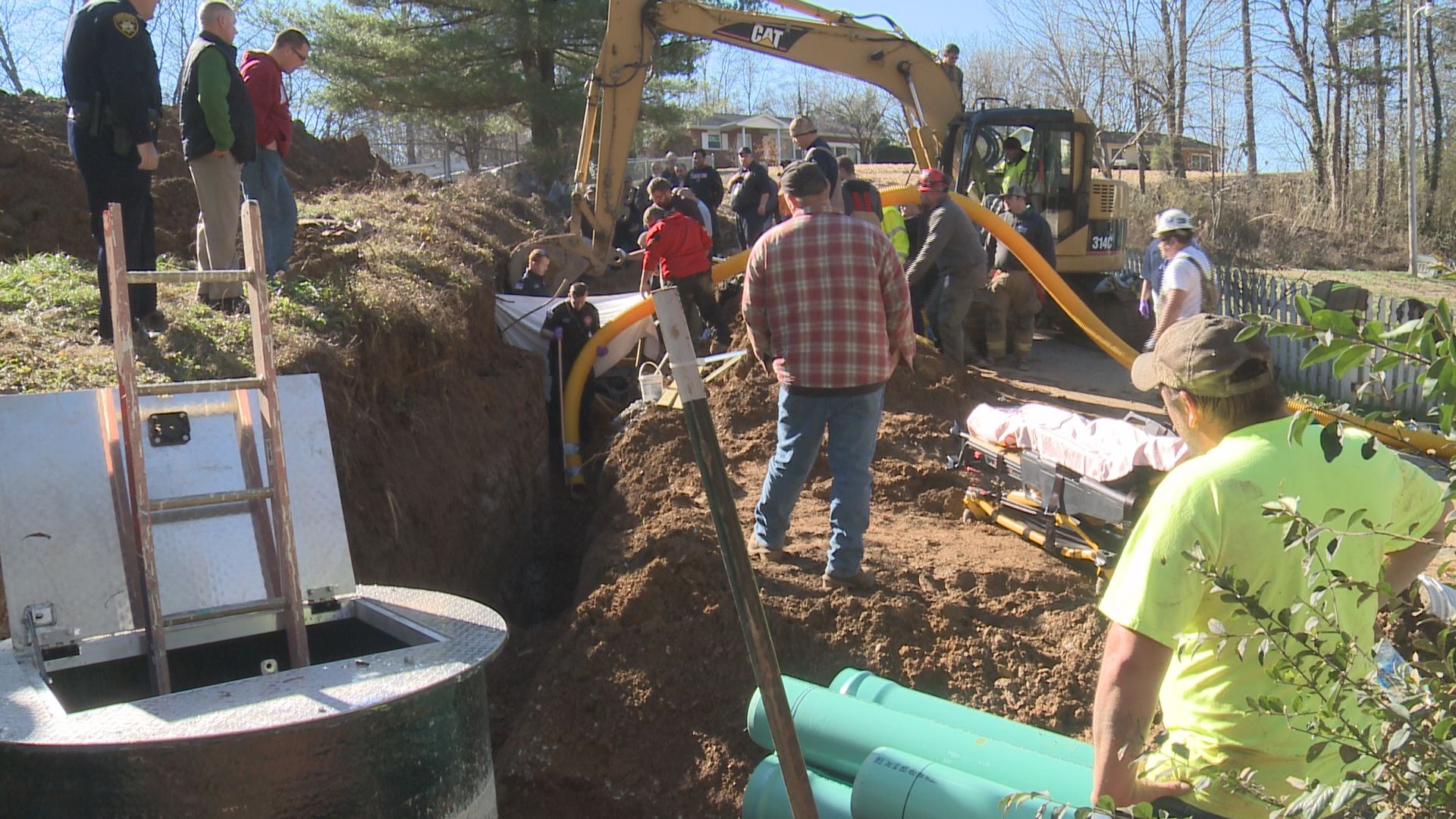 Firefighter explains trench collapse dangers | wbir.com