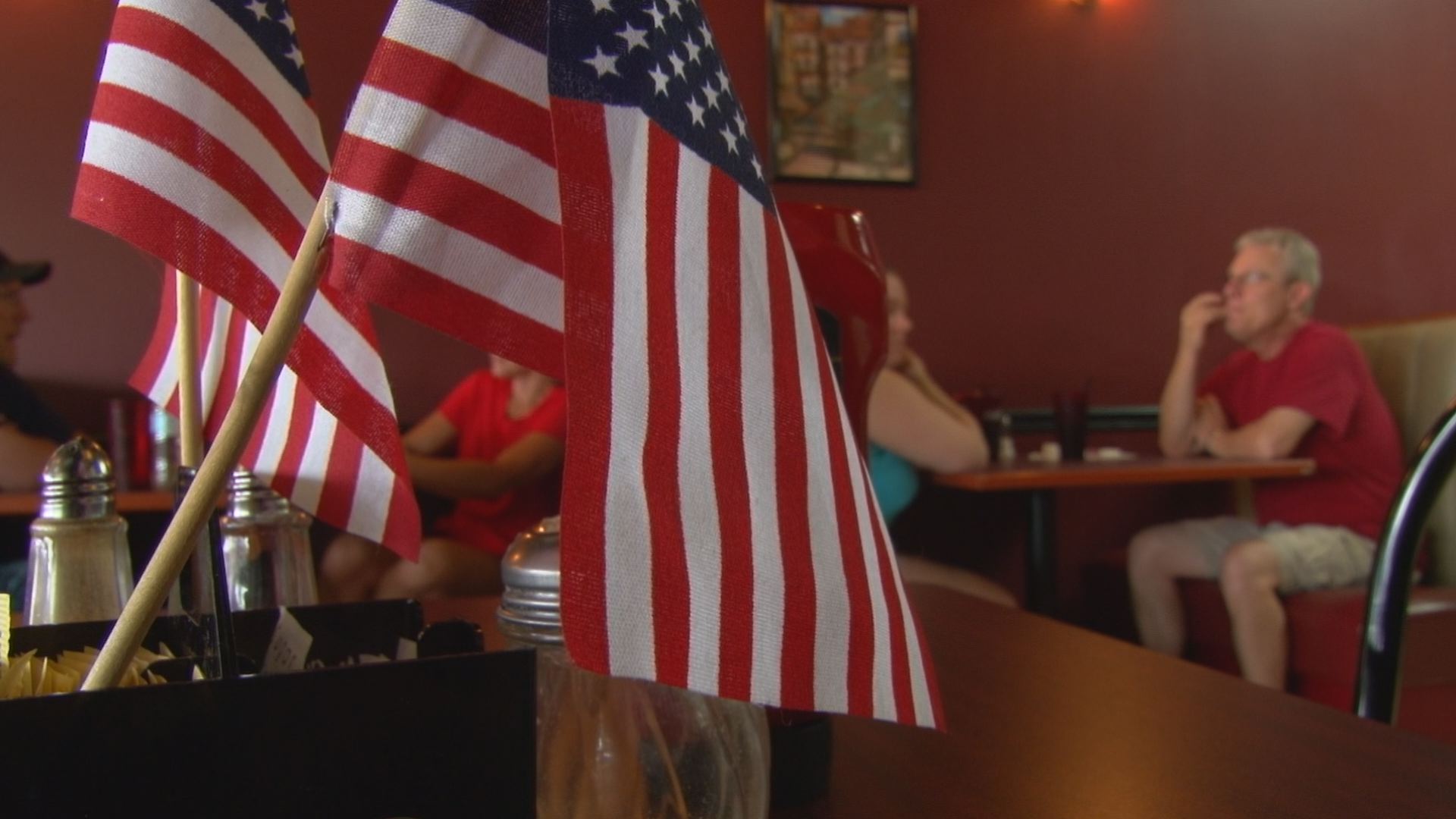 Stores near site open for first time since Chattanooga shooting | wbir.com