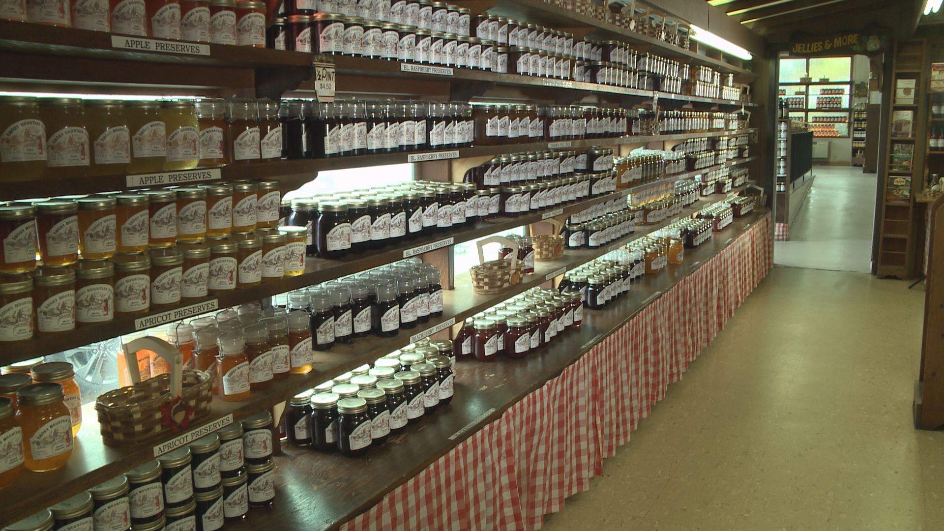Gatlinburg Jelly House is jam-packed with goodness | wbir.com