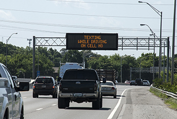 Voting begins Tuesday for TDOT sign message contest | wbir.com