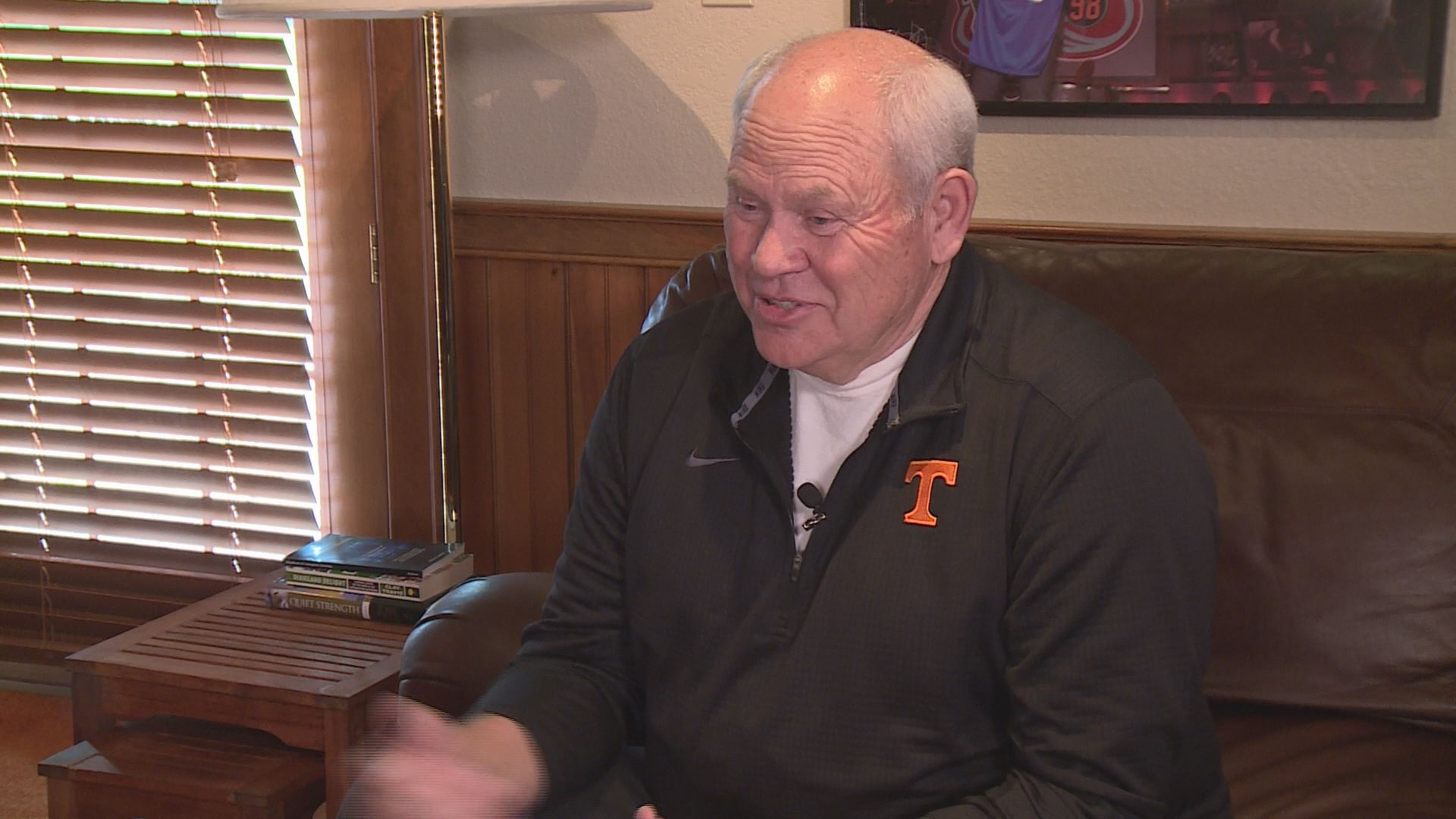 Butch Jones, Phil Fulmer look back on Peyton Manning's career | wbir.com