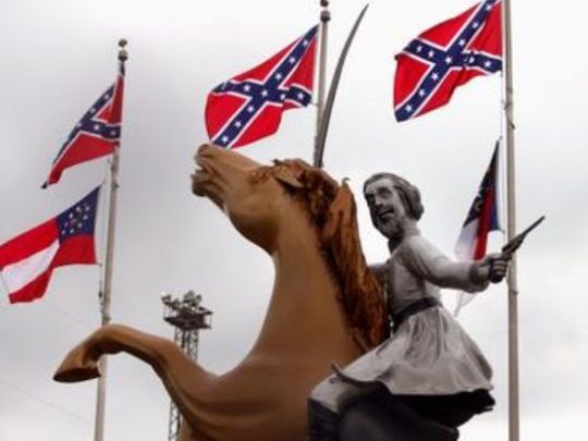 Nathan Bedford Forrest statue off I-65 in Nashville vandalized, painted ...